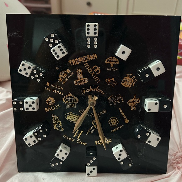 Wall Decor | Vintage Las Vegas Hotels Casinos Dice Clock | Poshmark